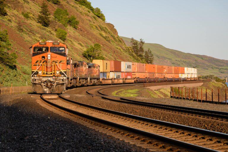 CoVar Transport | Reliable Freight & Logistics Services